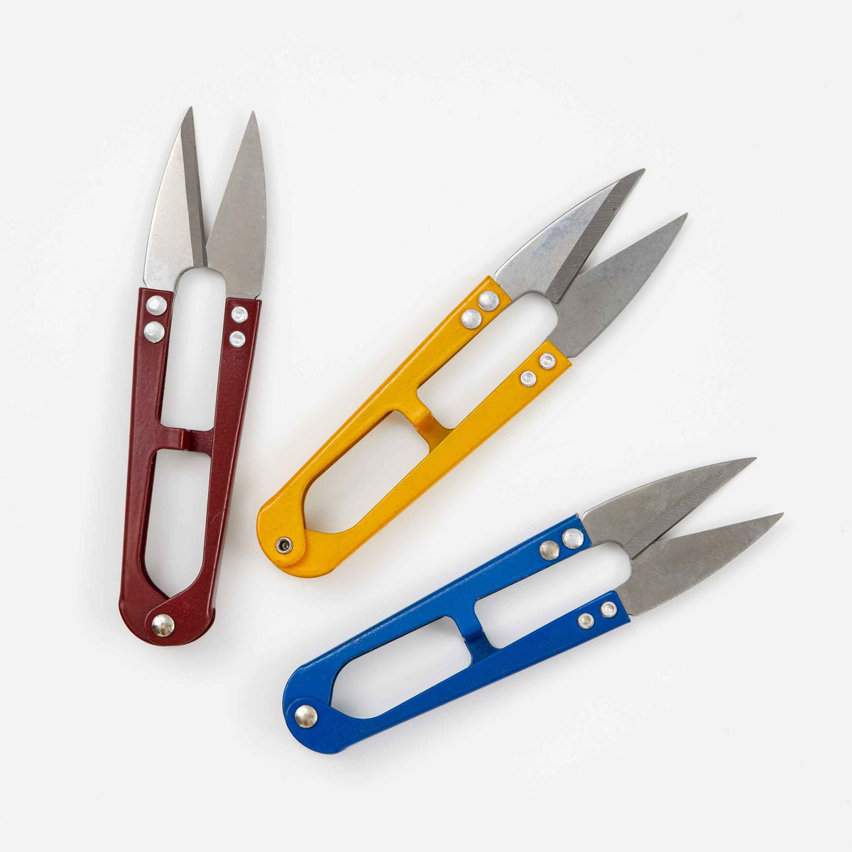 Yarn or Thread Snips | The Modern Crafter